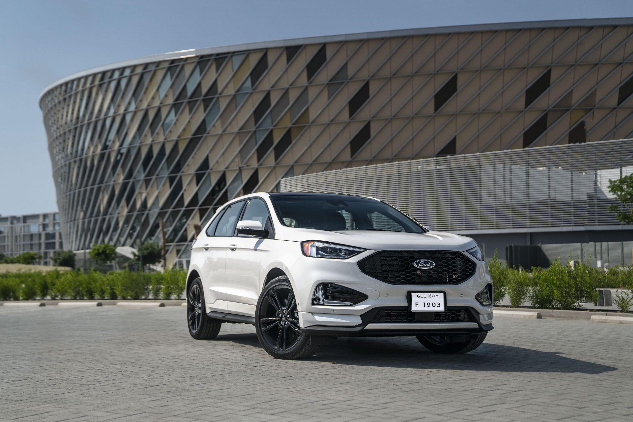 2019 Ford Edge ST is here, get's punchy EcoBoost engine with 335 hp!