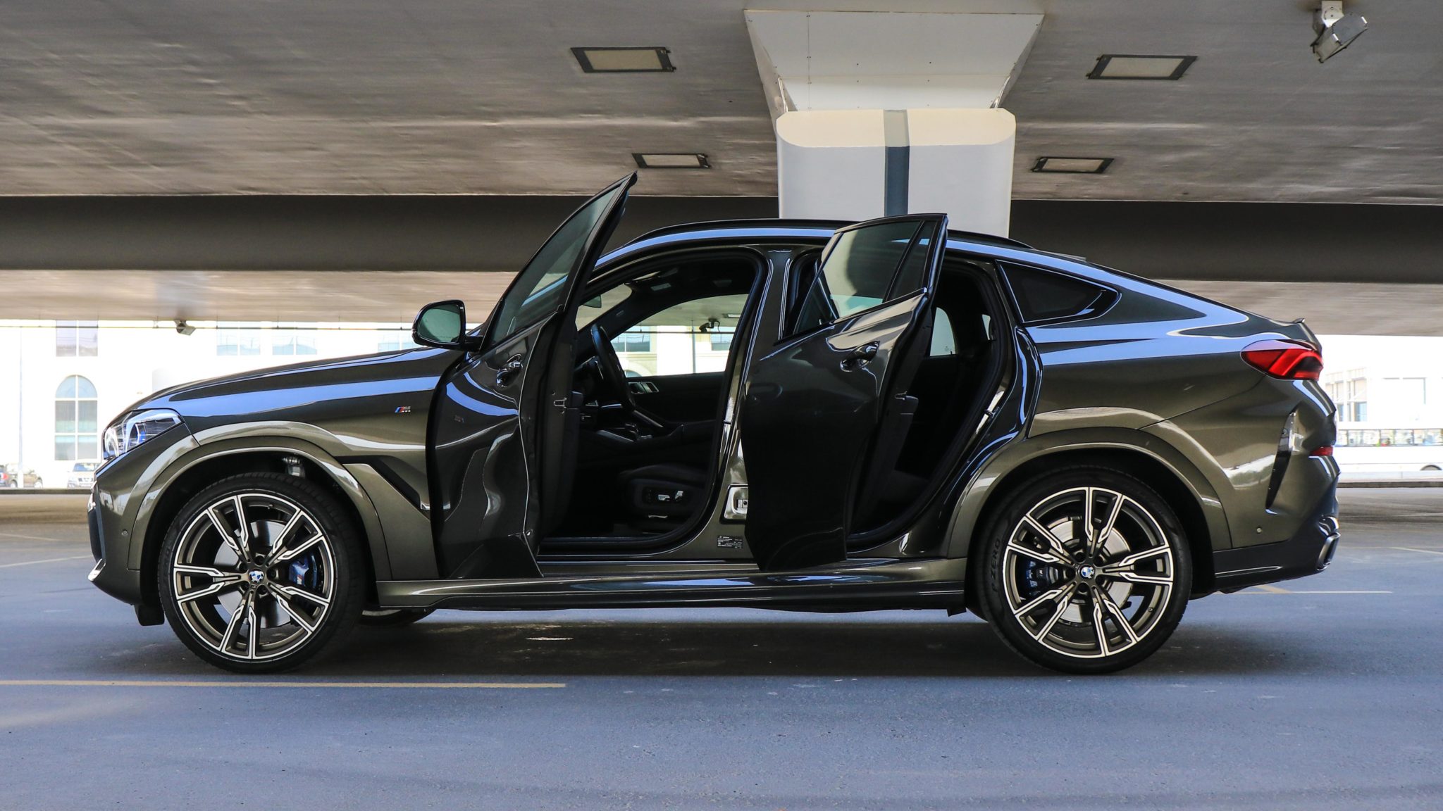 2020 BMW X6 M50; X marks the spot - Dubi Cars - New and Used Cars