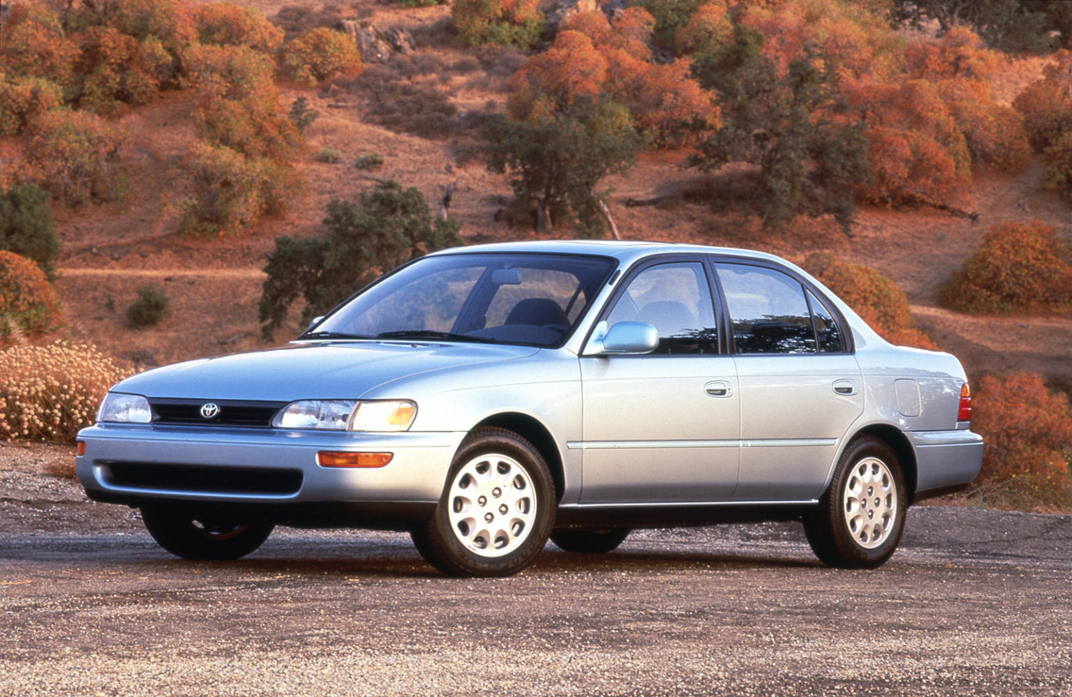DubiCars Car Spotlight — Toyota Corolla: All You Need To Know About The ...