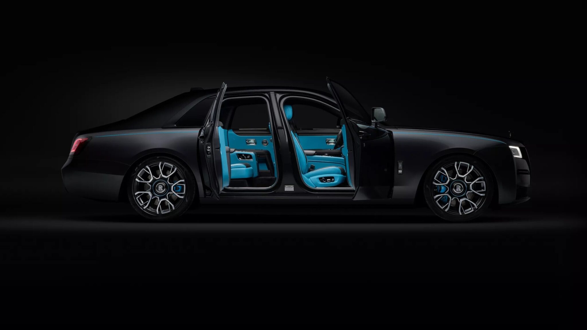 Rolls-Royce Ghost: History, Generations Models & Details