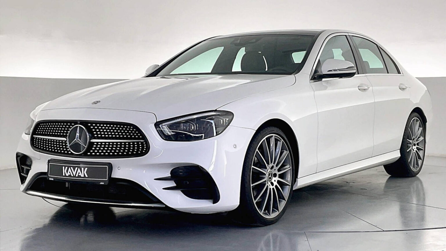 Mercedes-Benz E300 Review: Price, Specs, Features & More