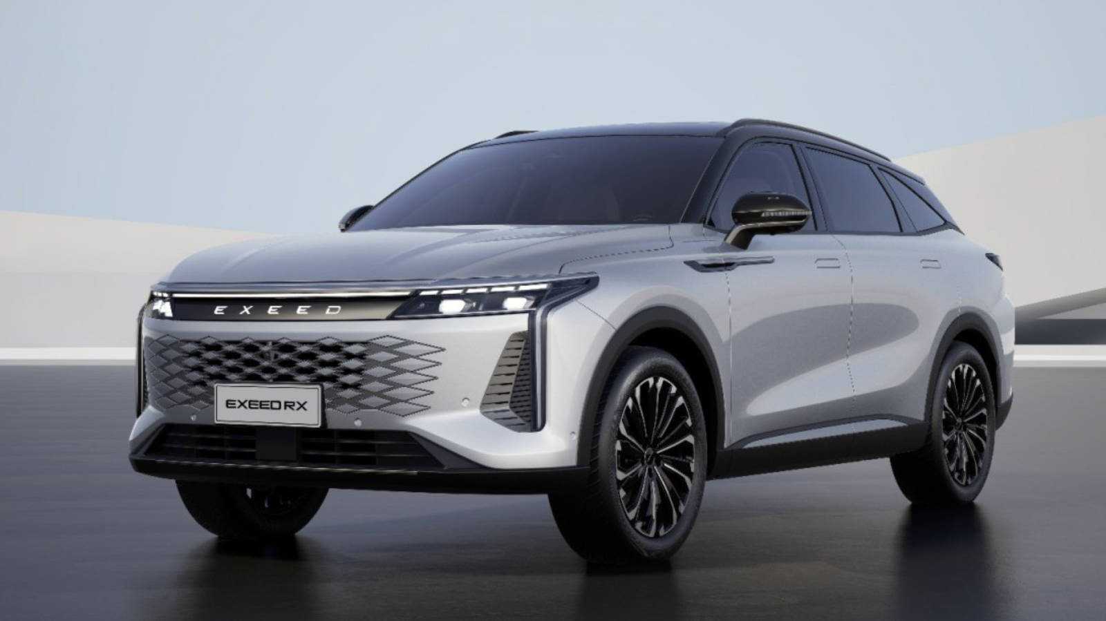 Top 10 Best SUVs for Moms in the UAE | Practical Family Cars