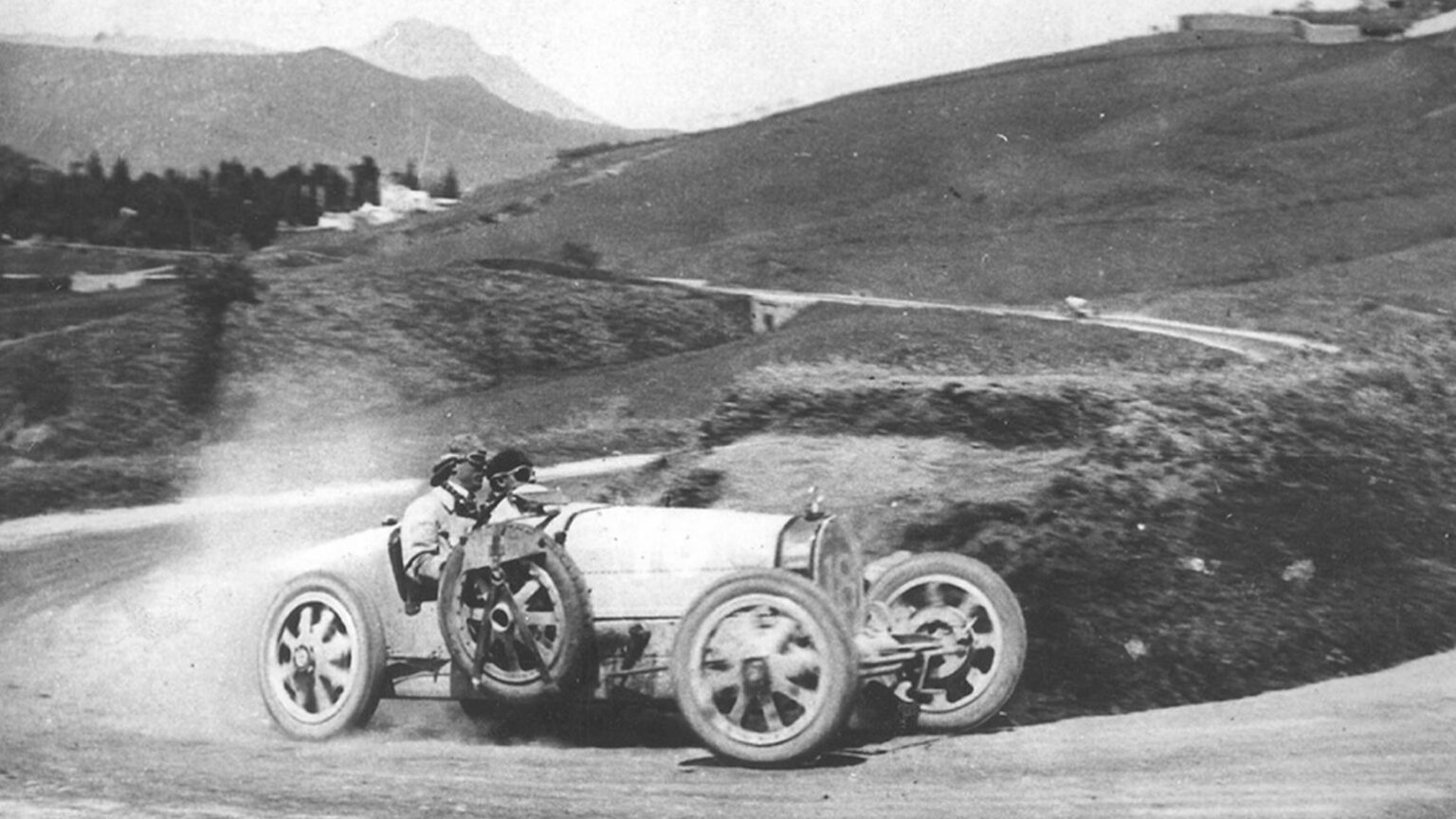 Bugatti Type 35 B Pur Sang Review: History, Specs, Price & More