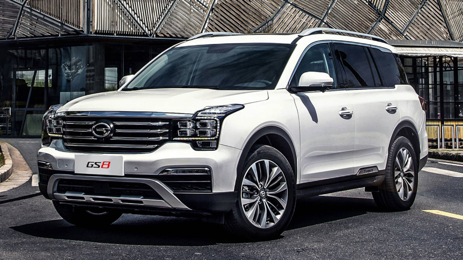 GAC GS8 Review | Specs, Features, Price, Design & More