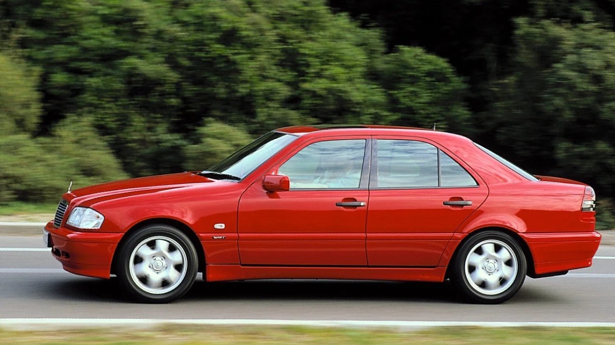 Mercedes-Benz C-Class & C-Class AMG History & Generations