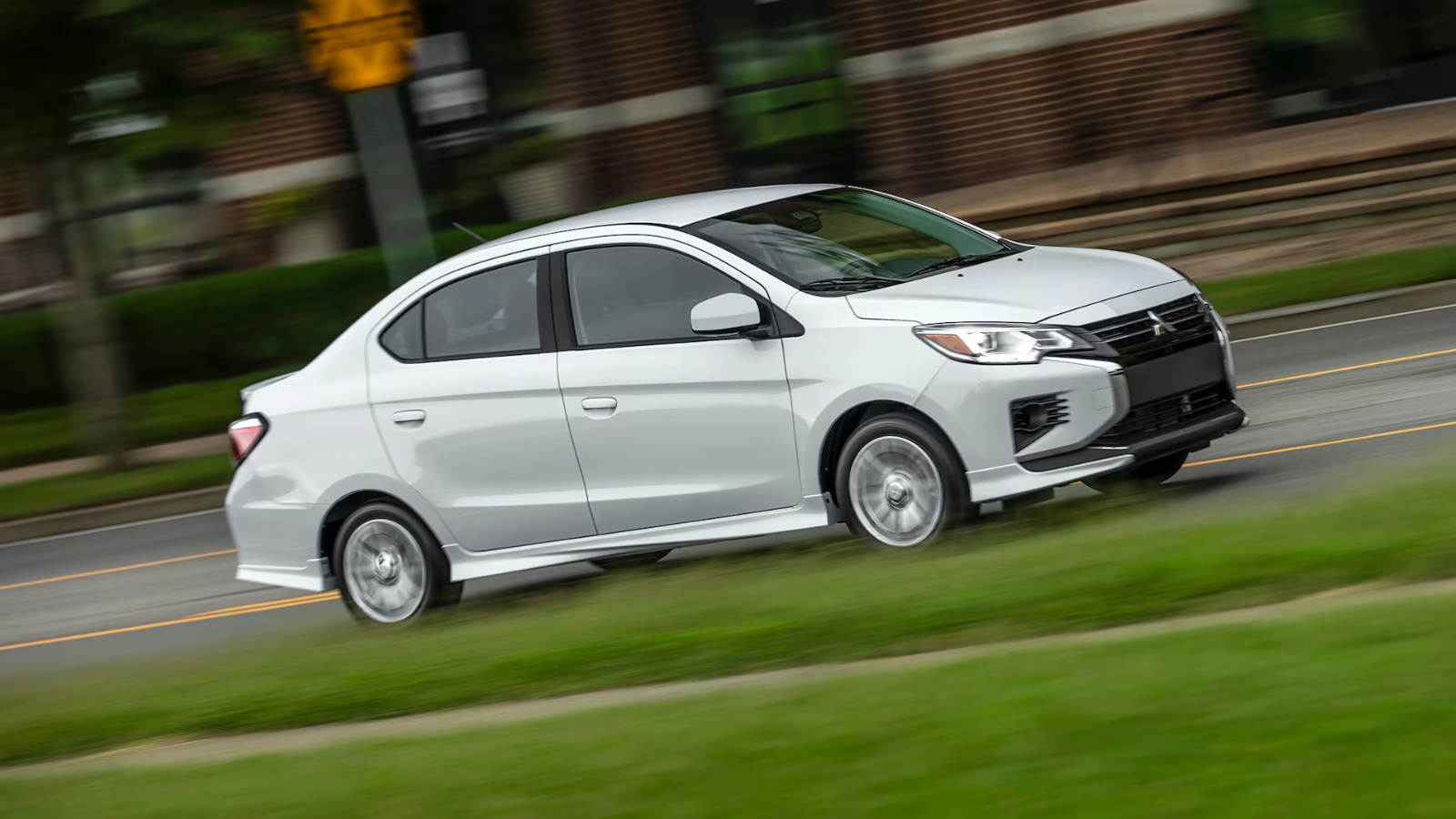 Mitsubishi Attrage Vs Nissan Sunny Comparison: Specs & Price