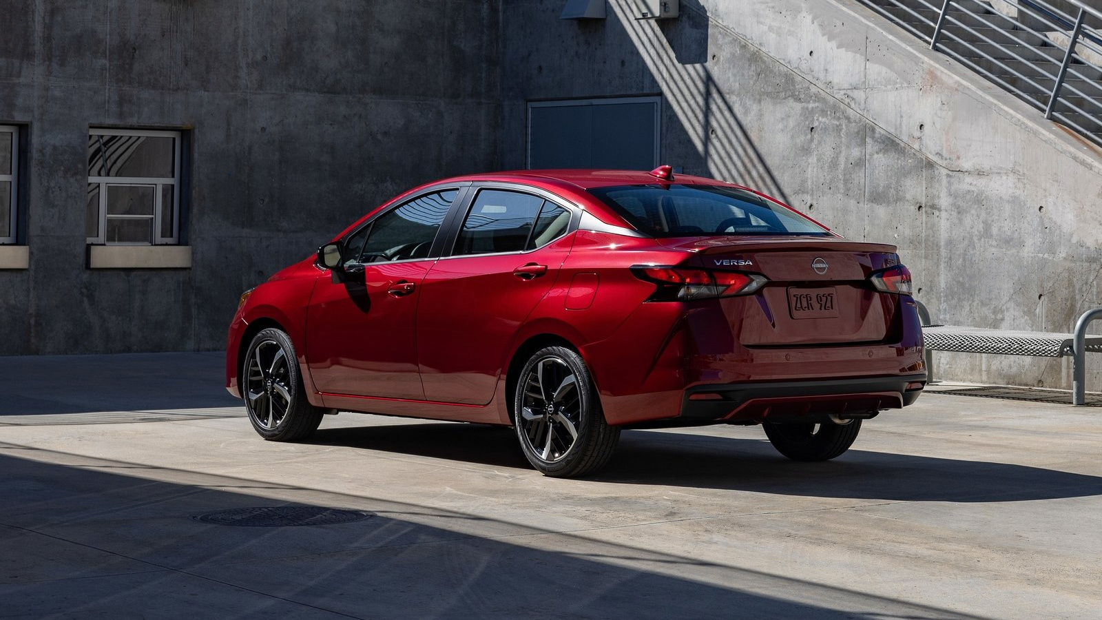Mitsubishi Attrage Vs Nissan Sunny Comparison: Specs & Price