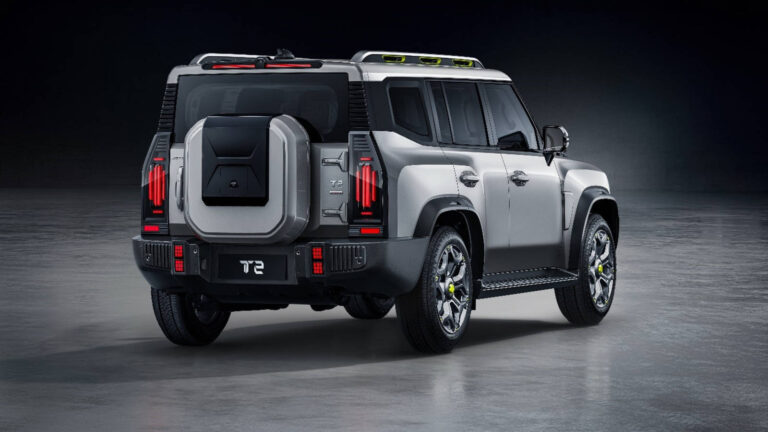 Jetour T2 Review | Design, Interiors, Specs & Performance