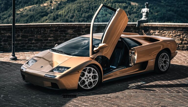 Eccentrica Restomod Lamborghini Diablo Review: All The Details