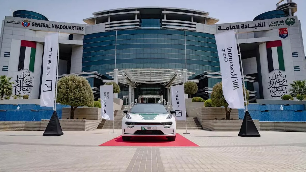 Dubai Police Zeekr 001 Electric Police Car Revealed