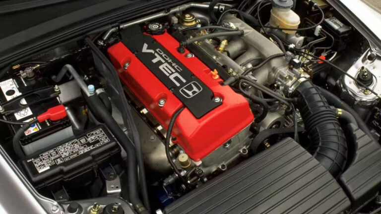 What Is Honda VTEC | DOHC VTEC, SOHC VTEC, VTEC-E, i-VTEC & More