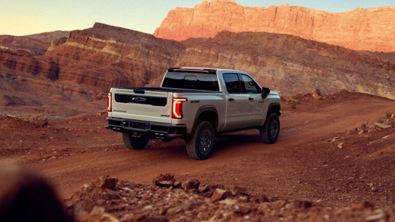 2027 Chevrolet Silverado 1500 Revealed: New V8 Engines
